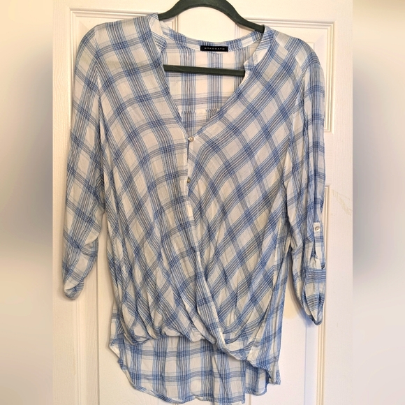 Staccato | Tops | Staccato White Blue Plaid Print | Poshmark
